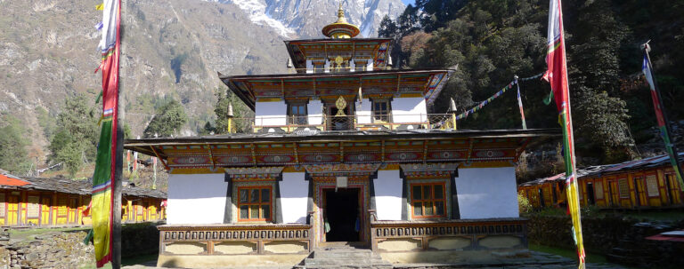 Manaslu Circuit Trek with Serang Gompa